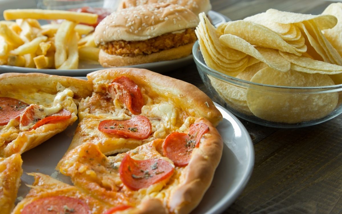 Why Do Unhealthy Foods Taste Good? - Who Eatz