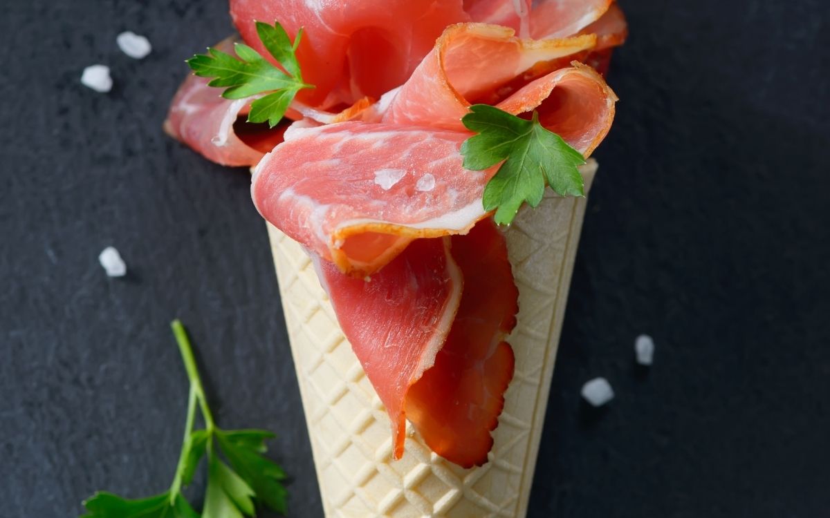 10 Strange Food Pairings Some People Love - Who Eatz