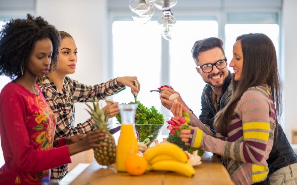 How To Make Healthy Food Taste Good: 8 Tips - Who Eatz